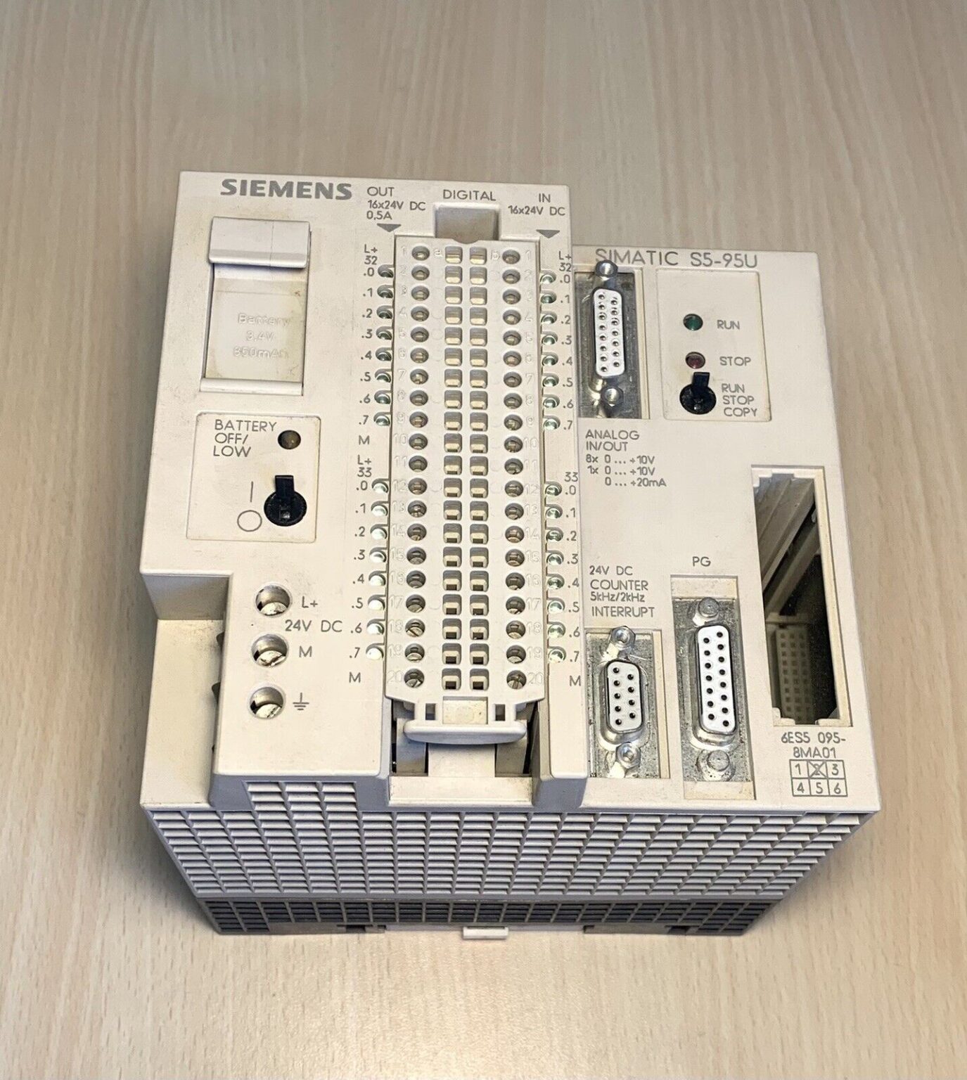 Siemens Simatic S5 95U 6es5 095 8ma01 - Electrodesfasados